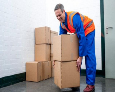 Spot The Safety Violation: Lifting Dos & Don’ts - OHS Insider