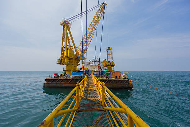 Floating Pile Driving Rig Safety Stats and Facts – BHHC Safety Center