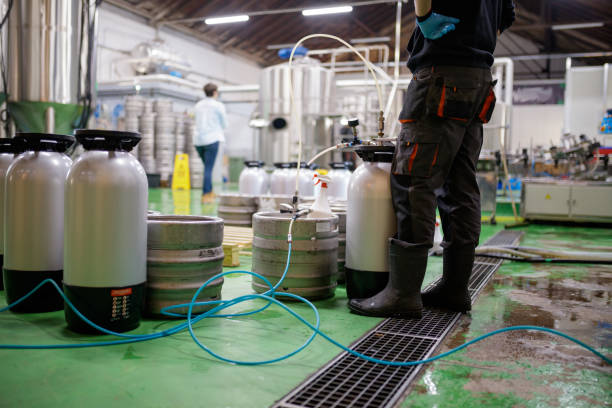 Take Care With Compressed Air Infographic – Spanish – BHHC Safety Center